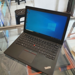 Laptop Lenovo ThinkPad X270 Intel Core i5 8GB RAM 256GB SSD