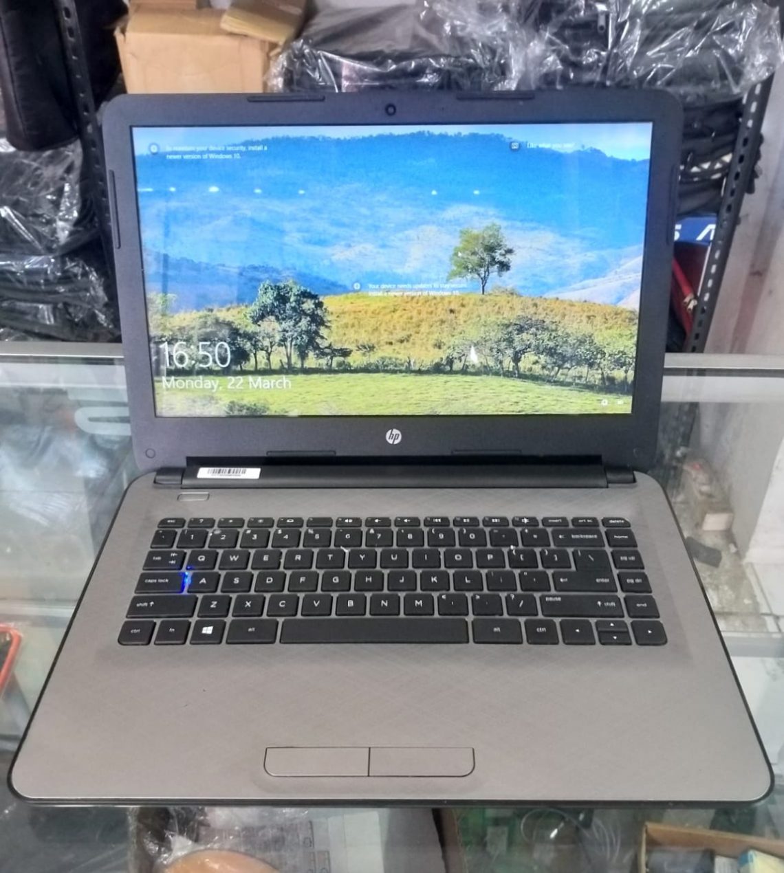 Laptop HP 14-ac001TU Intel Celeron N3050 4GB RAM 500GB HDD