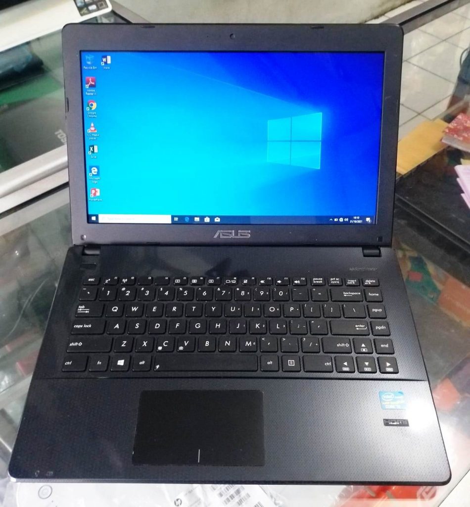 Laptop Asus X451C Intel Core i3-3127U 4GB RAM 500GB HDD