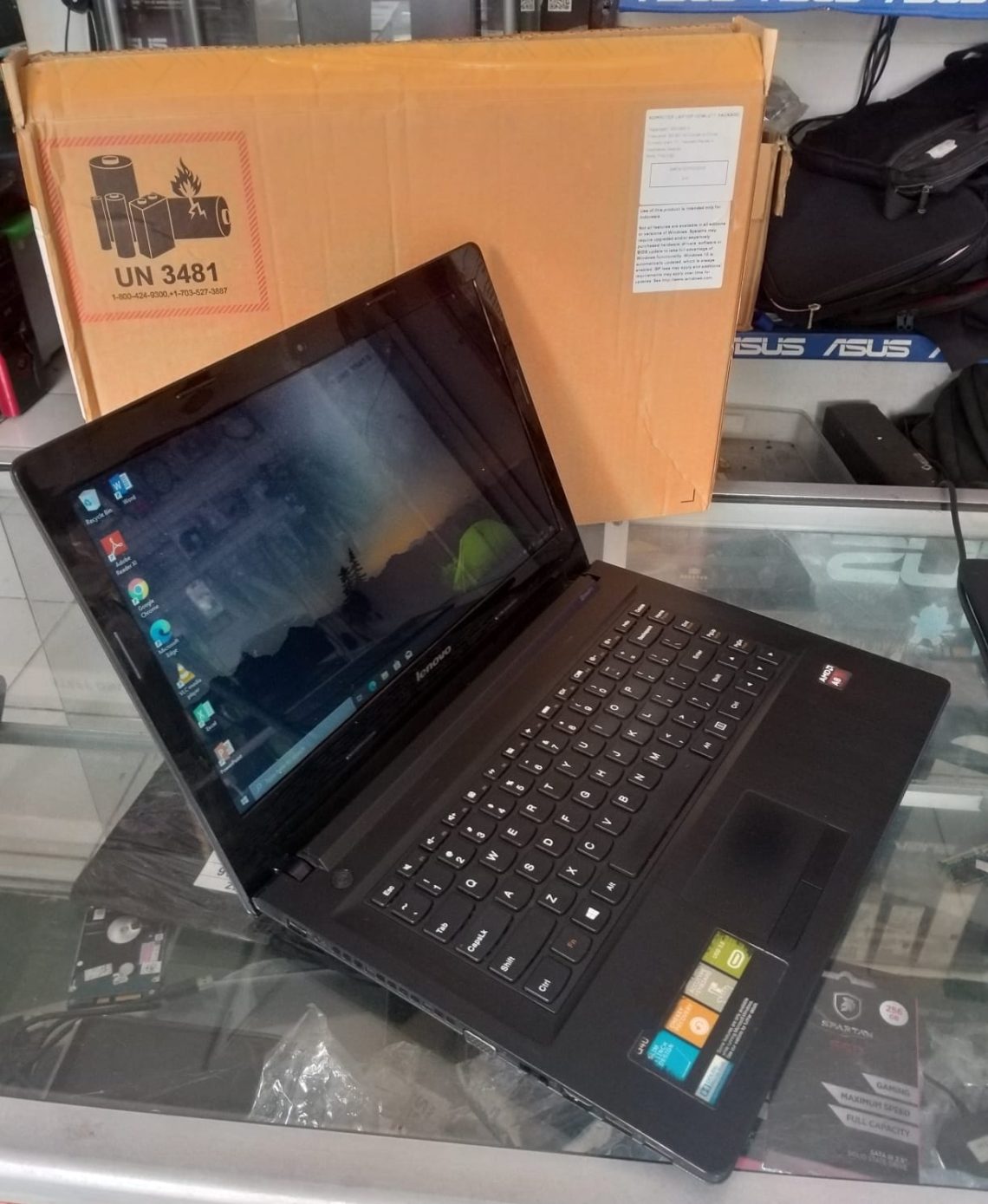 Laptop Lenovo Ideapad G40-45 AMD A8-6410 4GB RAM 500GB HDD Radeon R5
