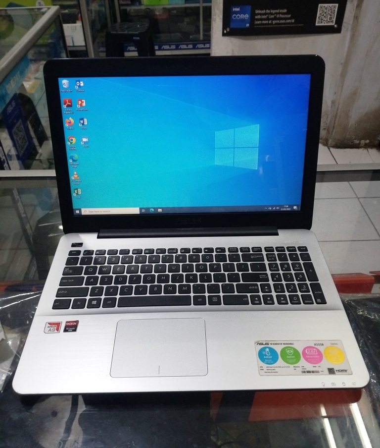 Laptop Asus X555B AMD A9-9420 4GB RAM 1TB HDD AMD Radeon R5