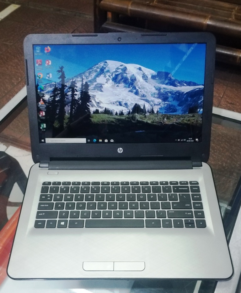 Laptop HP 14-af115AU AMD A6-5200 4GB RAM 500GB HDD